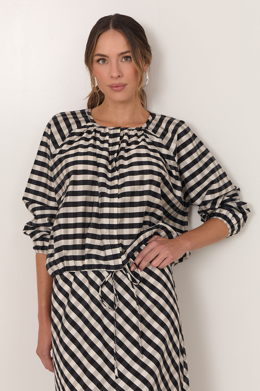 Yasmine Raglan Sleeve Gingham Top in Print | adorne