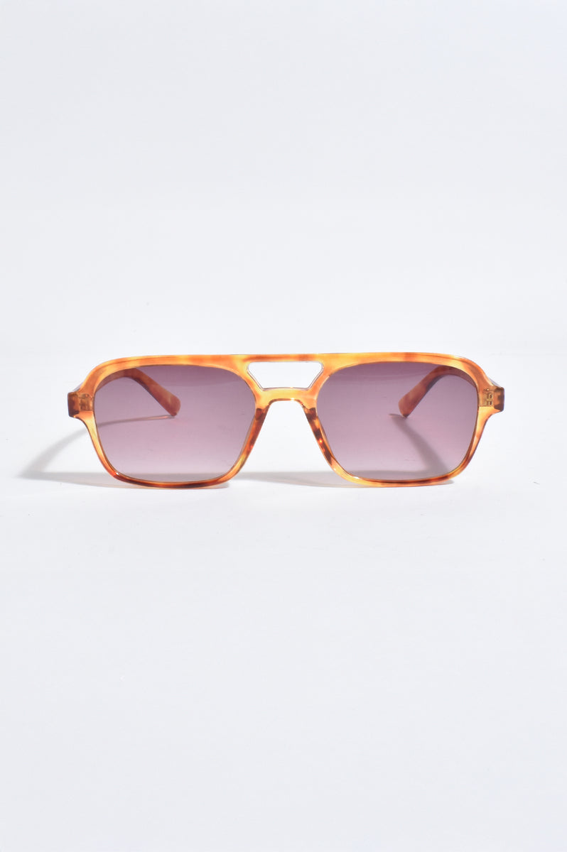 Mascot Sunglasses in Orange/Tort | adorne